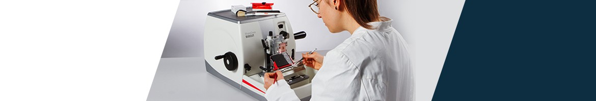 HistoCore BIOCUT | Manual Rotary Microtome